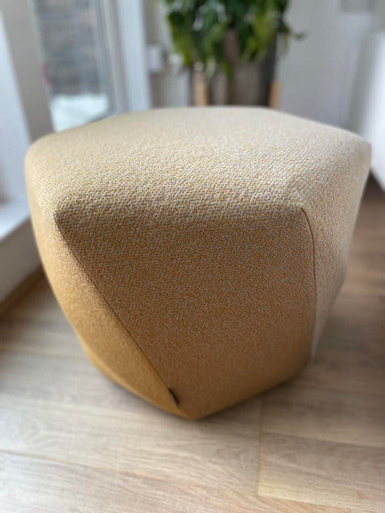 LOT | Buy And Sell Designer Furniture – LOT.co.uk