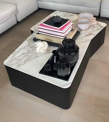 Lou Coffee Table with Calacatta Marble Top by Minotti – LOT.co.uk