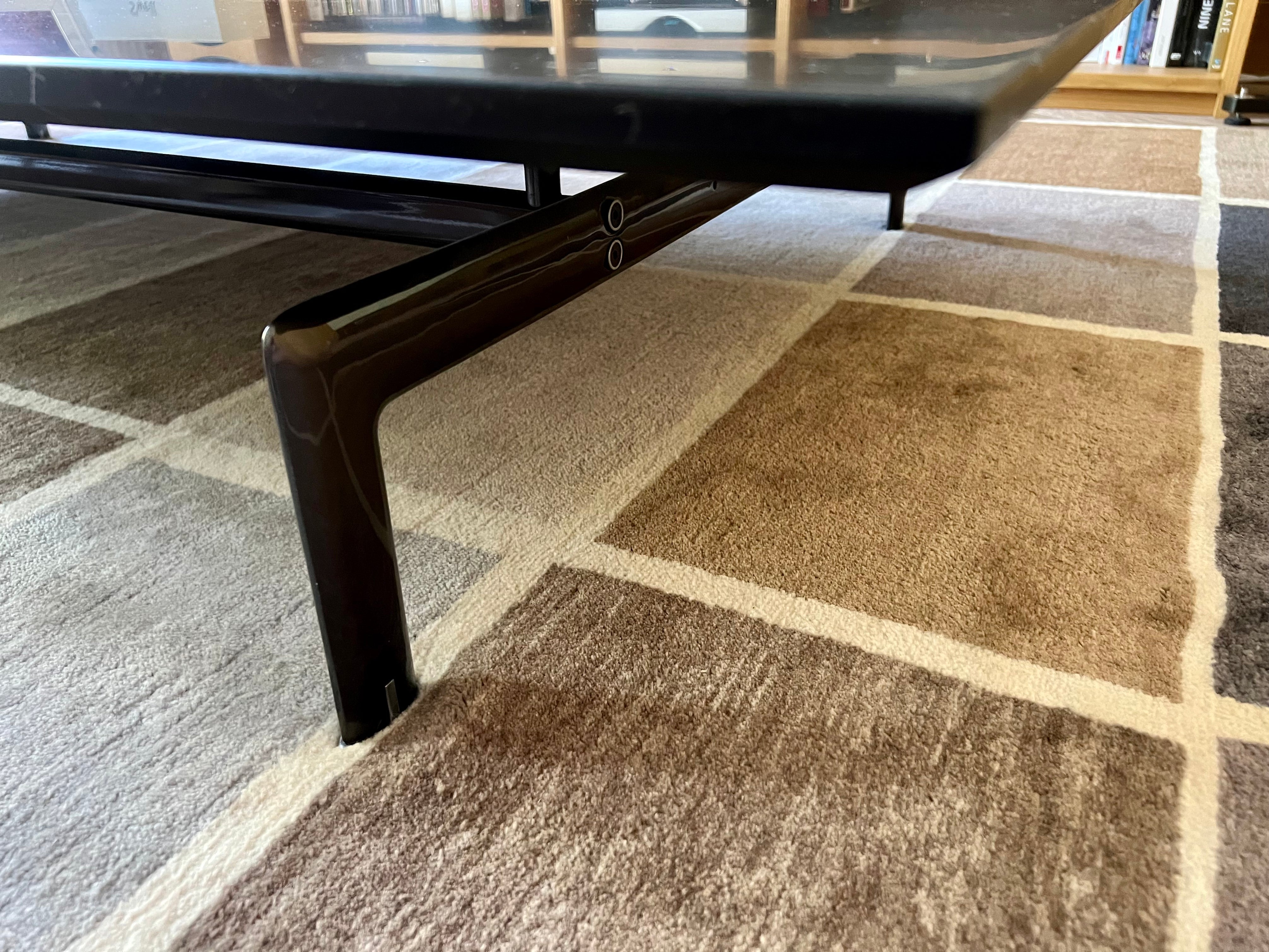 B&B Italia Diesis Low Table – LOT.co.uk